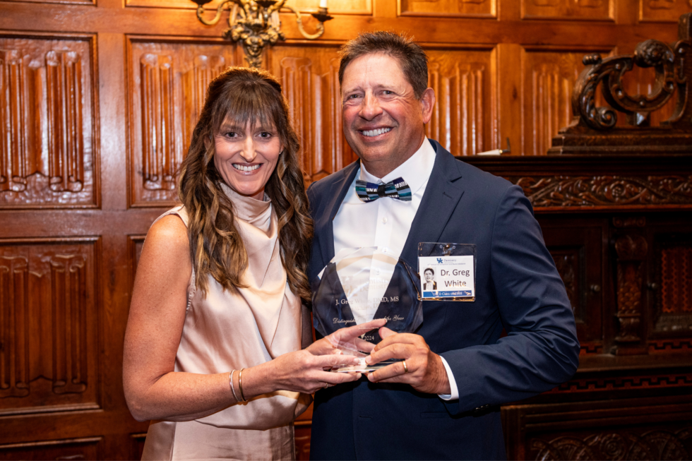 Leading DSO Executive Receives Distinguished Alumnus Award ...